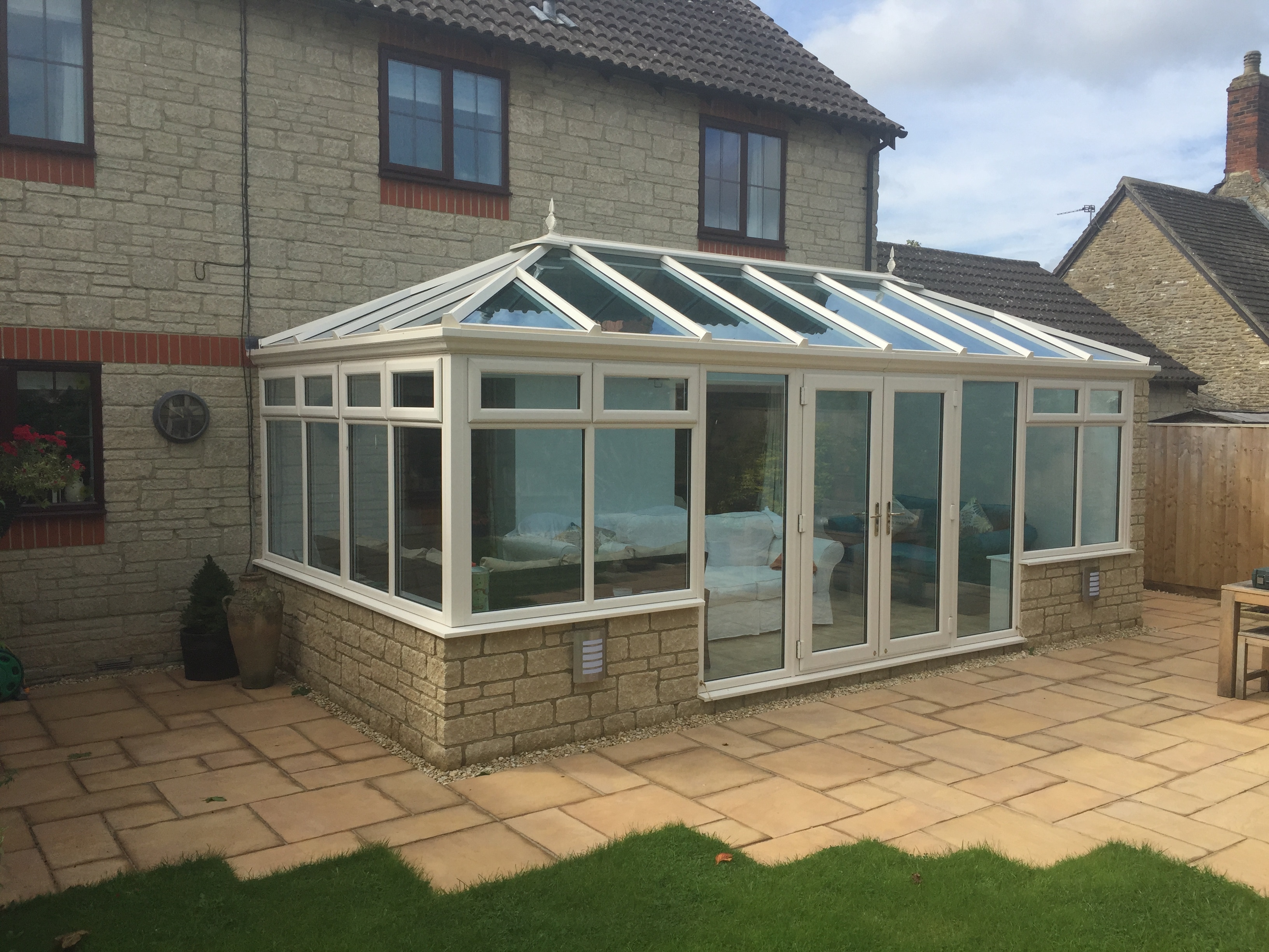 Edwardian Conservatories Corsham | Call on 01225 636640