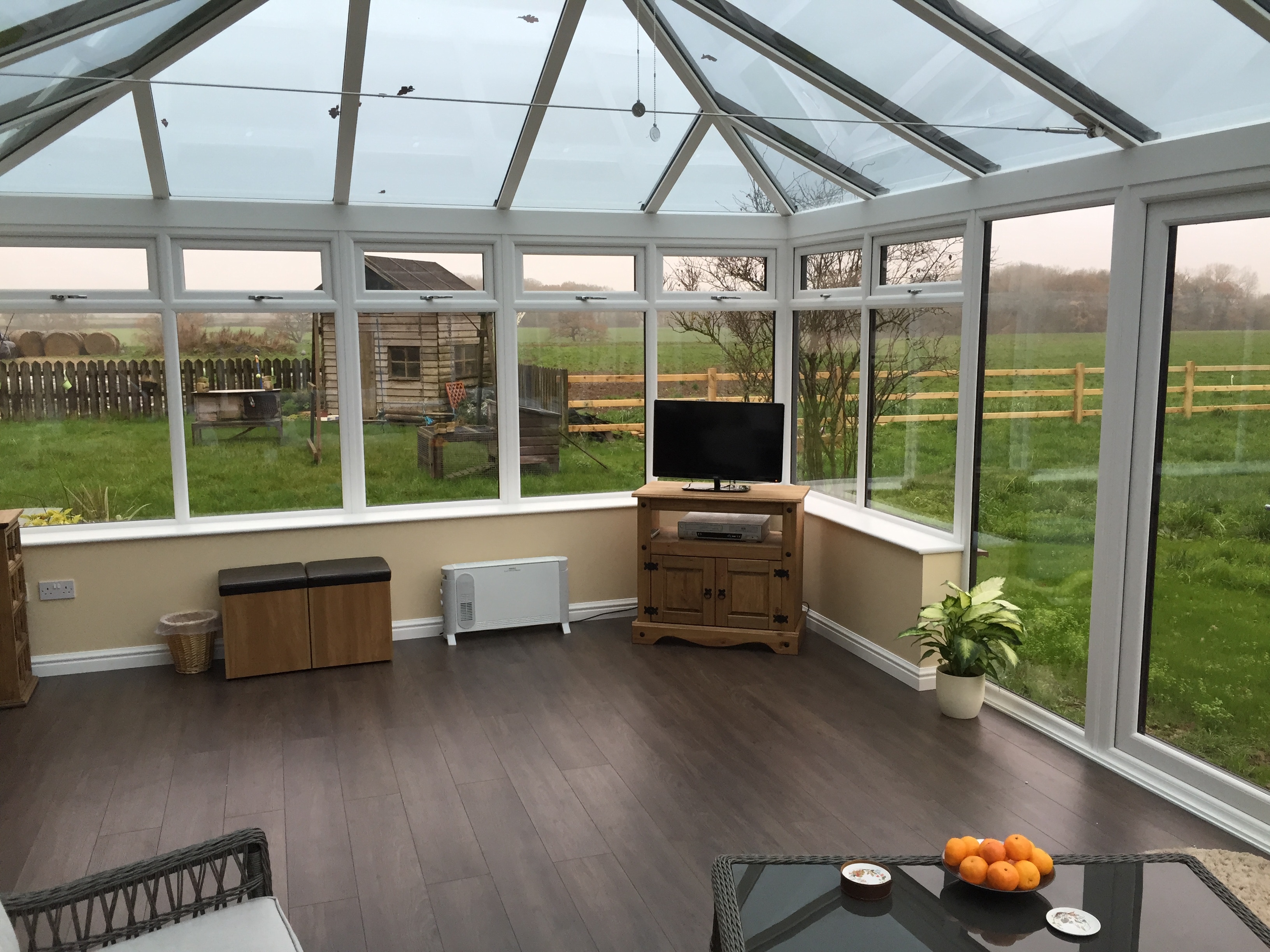 Edwardian Conservatories Corsham | Call on 01225 636640